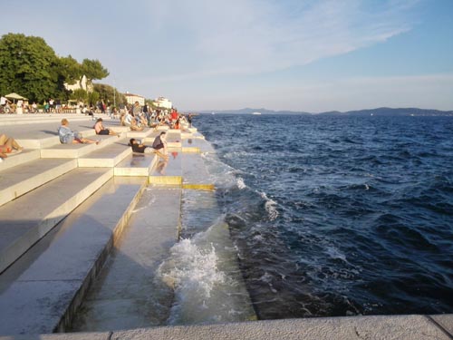 ZARA, IN DALMAZIA, E' IL VOLTO DELLA NUOVA CROAZIA