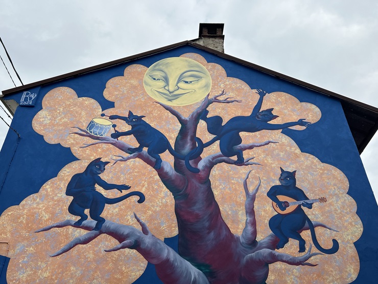 Rive, il borgo della street art: 21 murales ispirati al mondo del riso ...
